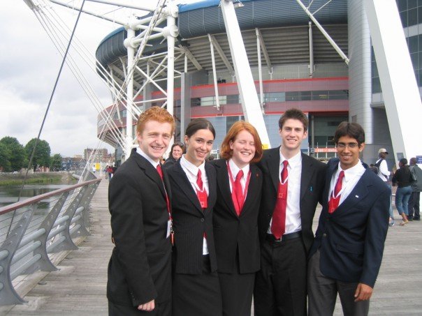 Past Teams – Team Canada Debate